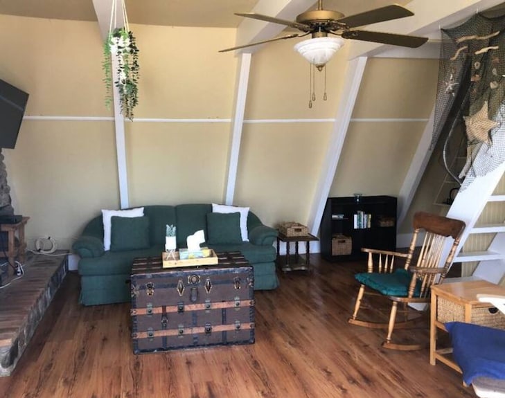 Water View Cottage With Hot Tub, Beach Access And Fire Pit - Nouveau-Brunswick