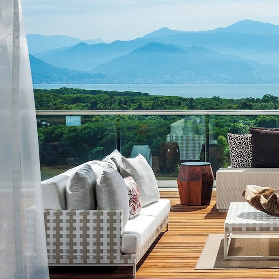 Experiance Vidanta \Nemperors' Private Reserve - \Nwe Taylor Your Dream Vacation - Nuevo Vallarta