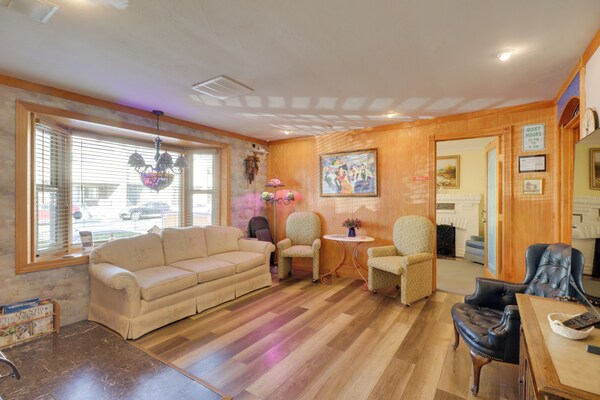 Half-mi To River Walk: 'Rose Cottage' In Truckee! - Reno, NV