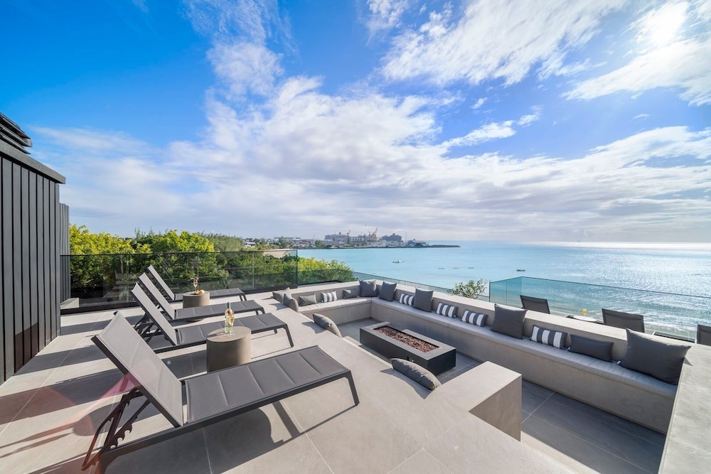 Allure 503 3 Bedroom Apts - Bridgetown