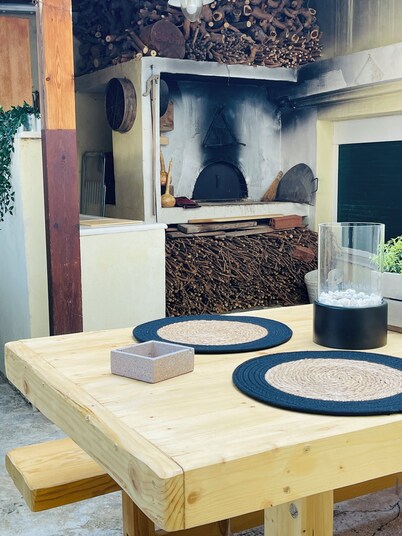 Airport Cottage House