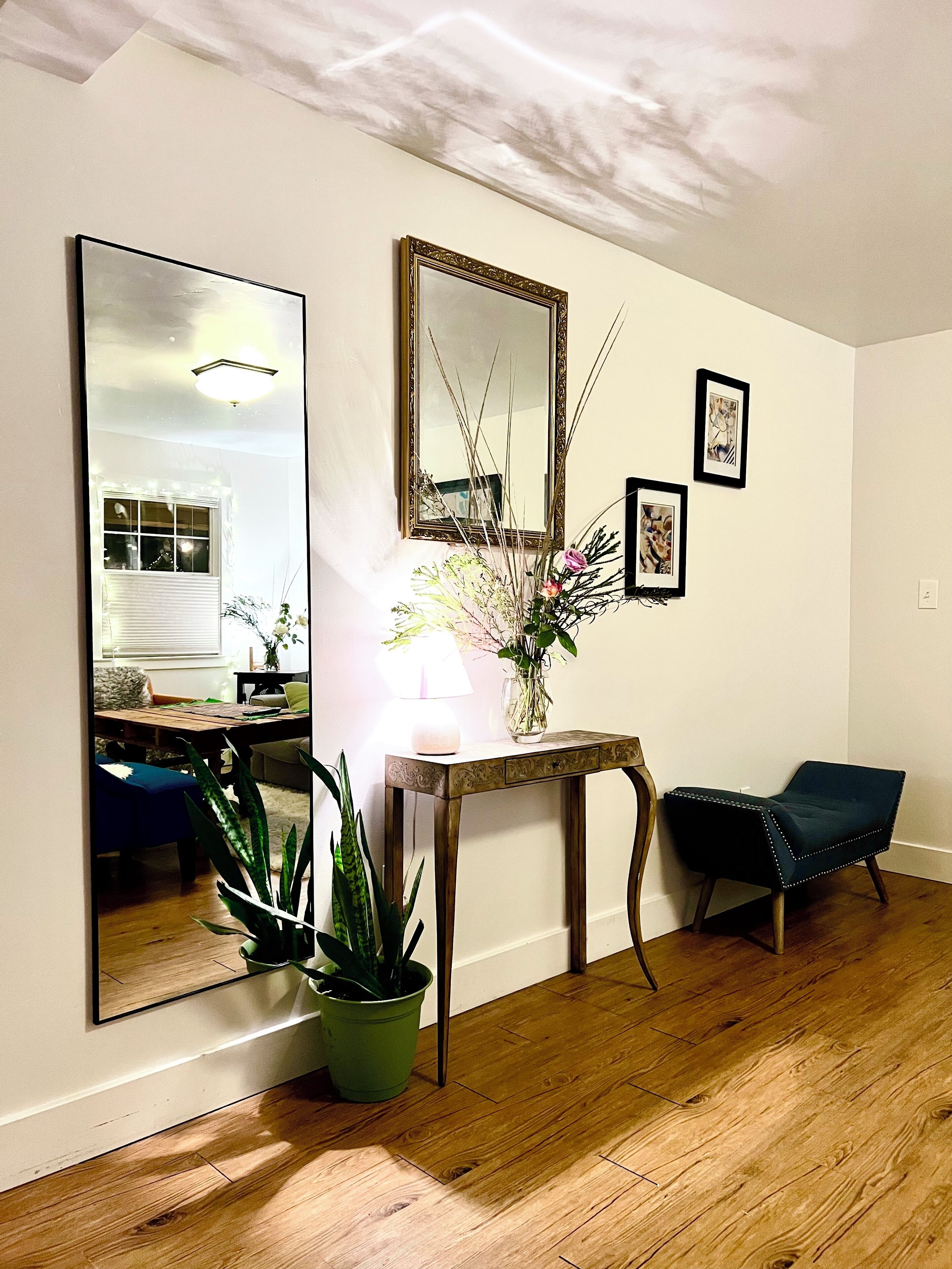 Spacious East Sacramento Cottage With Office, Yard & Fast Wifi - Elk Grove