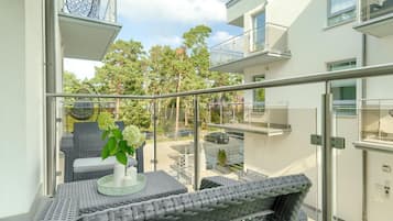 Apartamento Deluxe, 2 quartos | Varanda
