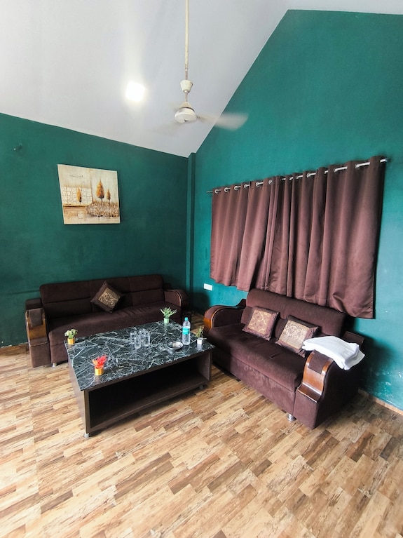 3-bedroom Villa In Terrific Mumbai With Wifi, Ac - Mumbai