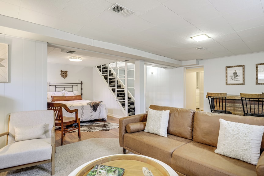 Fox Run Bungalow W/ Patio & Yard In Lincoln! - Nebraska