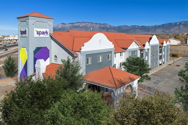 Spark By Hilton Albuquerque North I-25 - Albuquerque, NM