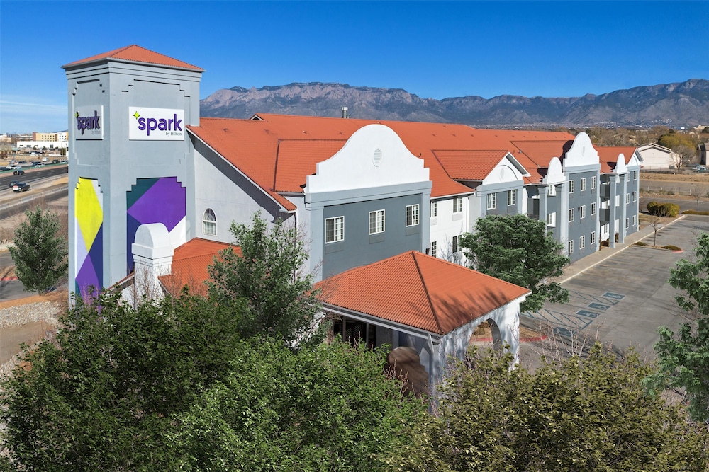 Spark By Hilton Albuquerque North I-25 - Albuquerque, NM