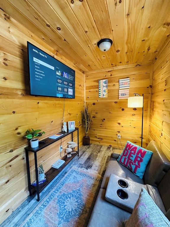 Laurel Lodge Hunting,fishing, Glamping, Hiking. - Cumberland Falls State Resort Park, Corbin