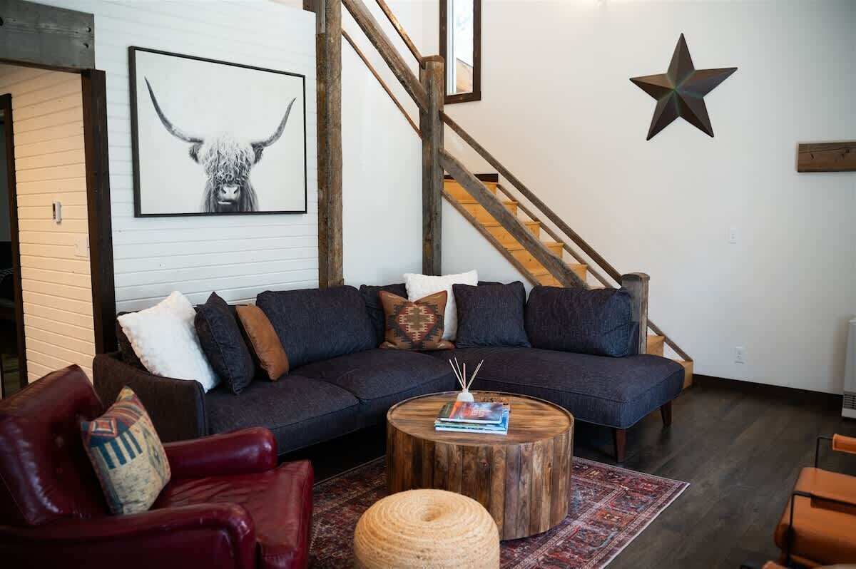 Glacier Montana Retreat With Hot Tub! - Columbia Falls, MT