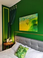 Apartamento Cidade em Condomínio Fechado, 1 quarto, Vista para a cidade | Secretária, ferro/tábua de engomar, Wi-fi grátis 