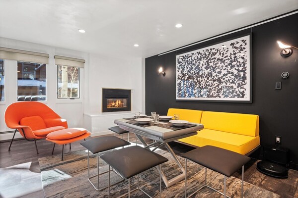 Downtown Aspen Studio Steps To Gondola & Trails - 305a - Aspen, CO