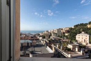 Apartamento Básico, varanda | Vista do quarto