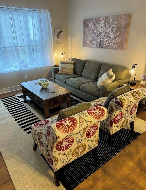 Love The Cov- Spacious 4-bedroom House In Charming Covington With Wifi, Ac - Covington, KY