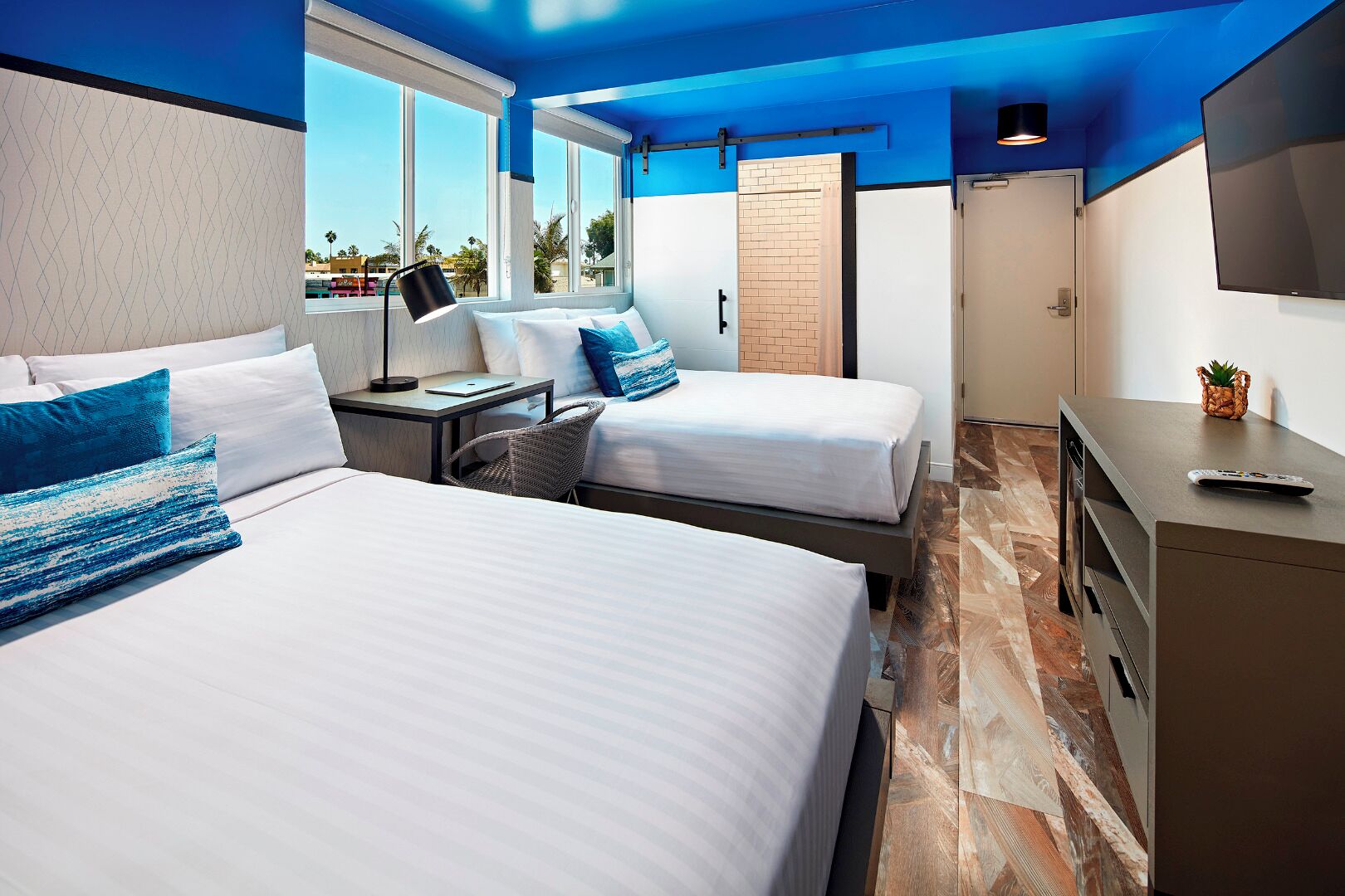 Serene Beachside Room Ideal For Family Ocean Fun - Mission Bay, CA