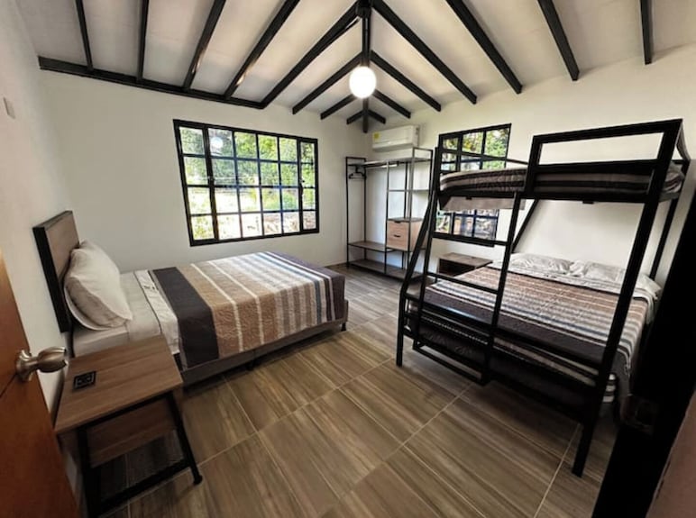 Espectacular Casa Campestre Hasta Para 12+1 Huespedes A Solo 13 Mins De Melgar. - Melgar