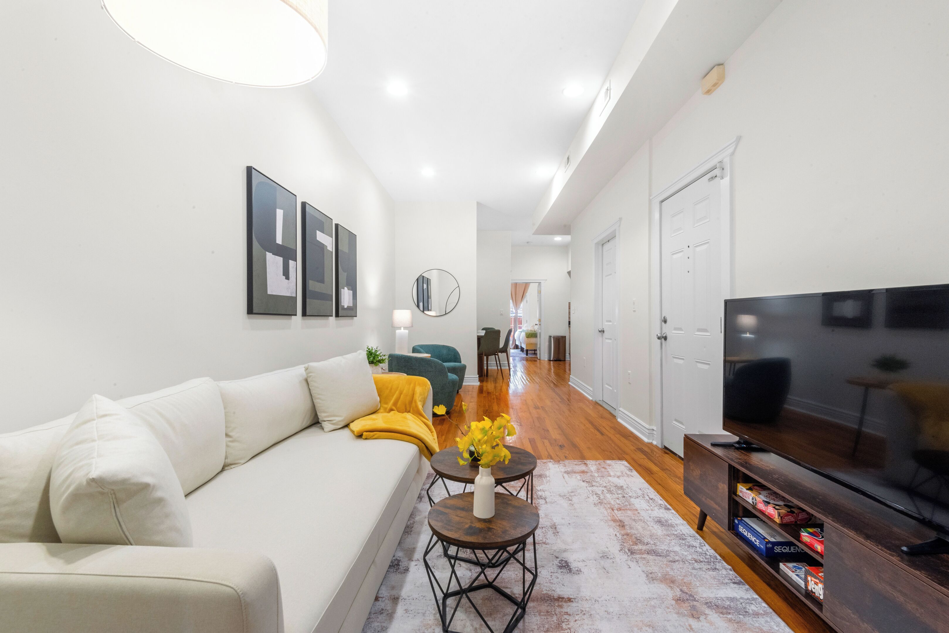 Private Patio Apt  Min To Nyc  Sleeps Up To 9  Free Parking  Washer/dryer - Hoboken, NJ