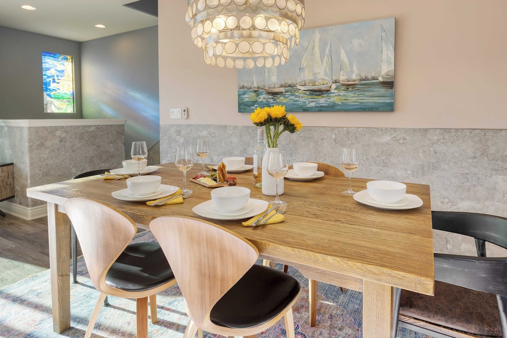 Casa Do Sol By Avantstay Rooftop Deck W/ Ocean Views 2 Blocks To Beach! - Pismo Beach, CA