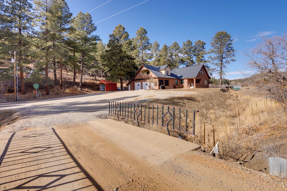 Mtn View: Cozy Couple's Retreat In Bayfield! - Bayfield, CO
