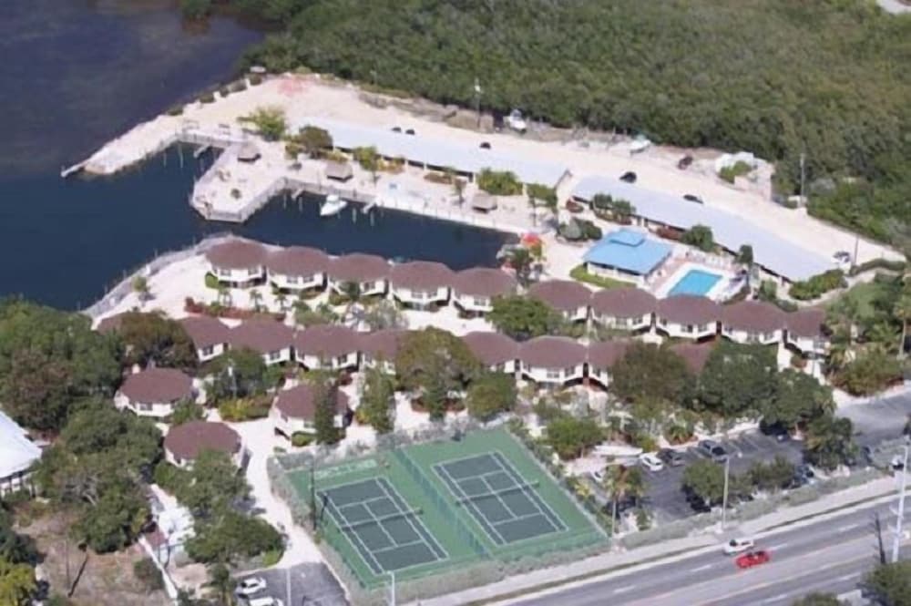 The Reef At Marathon, Florida Keys - Coco Plum Beach, Marathon