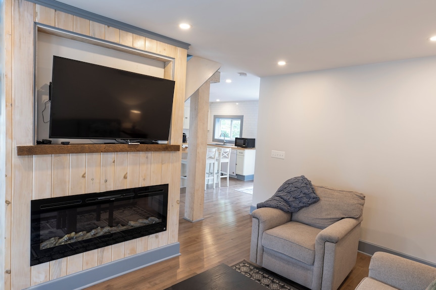 Captain Dan's Shanty On Water - St. Andrews