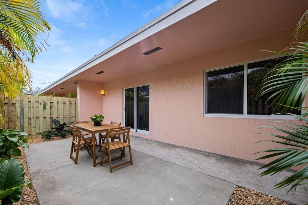 Spacious 2 Br Sailboat Bend - Fort Lauderdale