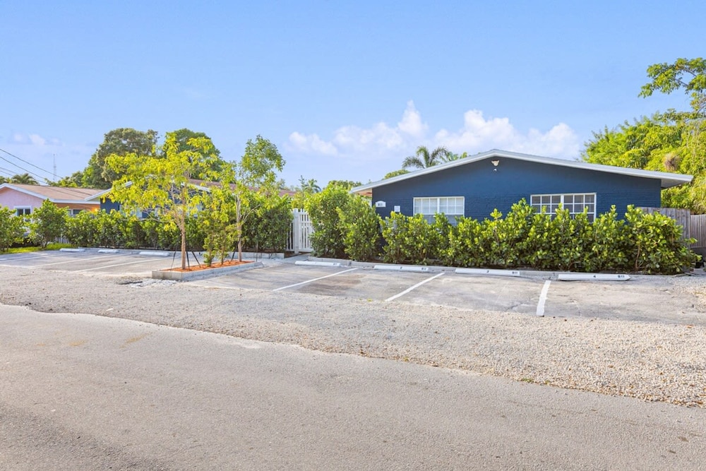 Stylish 2 Br Condo - Free Parking On Premises - Aéroport de Fort Lauderdale-Hollywood (FLL)