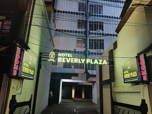 Hotel Beverly Plaza Kozhikode - Kozhikode