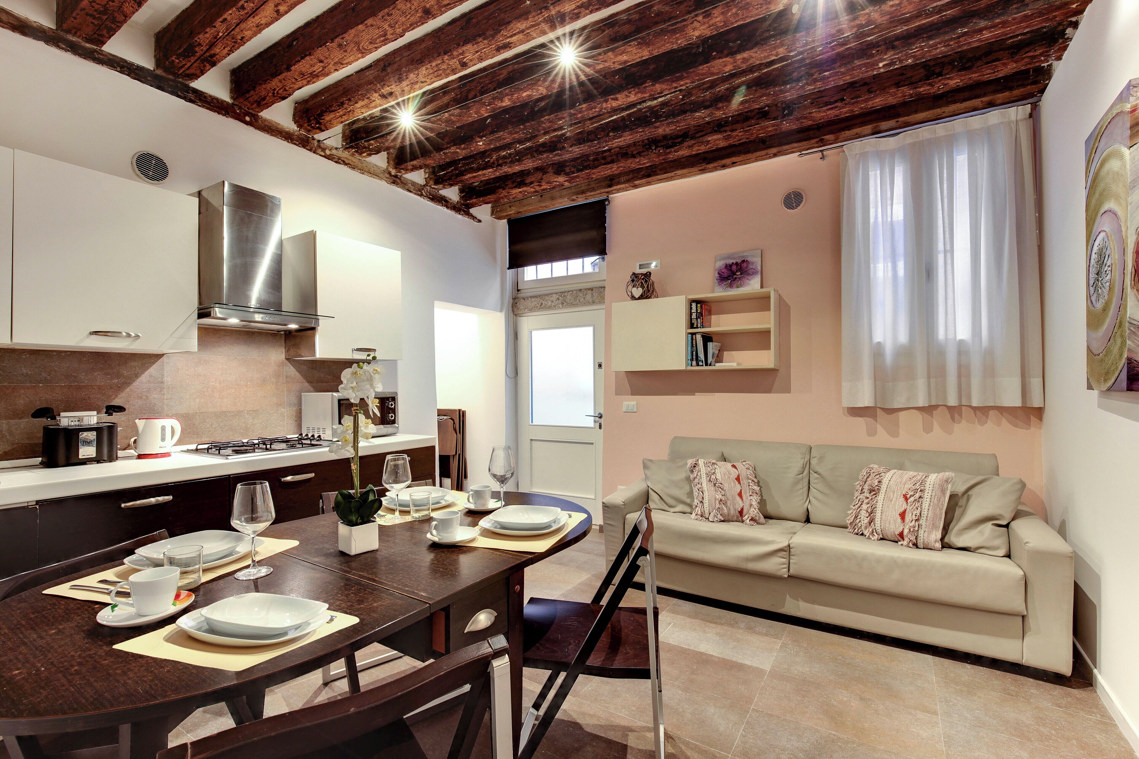 Apartamento | Sala de estar | Televisor de 35 polegadas com canais digitais 