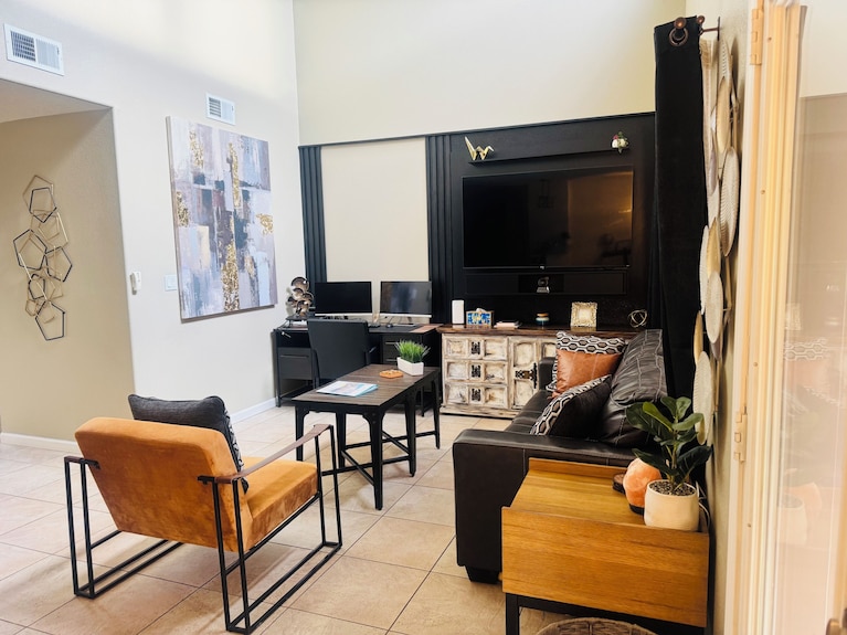 Entire Home+centrally Located+near Hwy+free Wifi+pet Friendly+putt Putt - 앨버커키