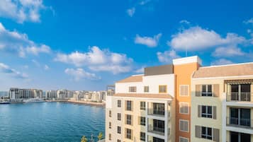 Apartamento, vista para o mar | Vista da sacada