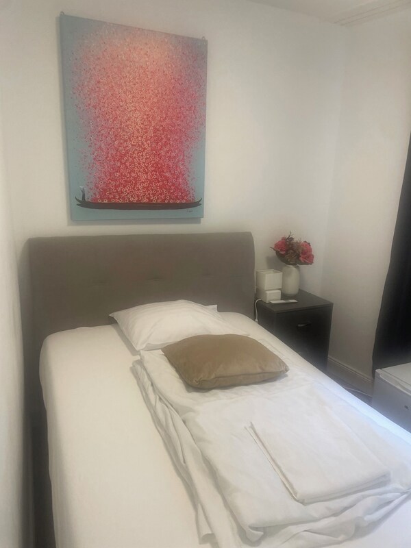 Anita Hostel - Zurich