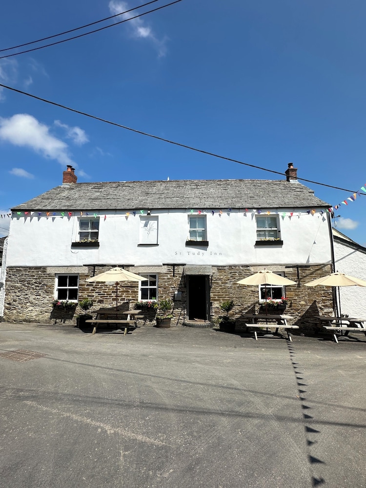 St Tudy Inn - Cornwall