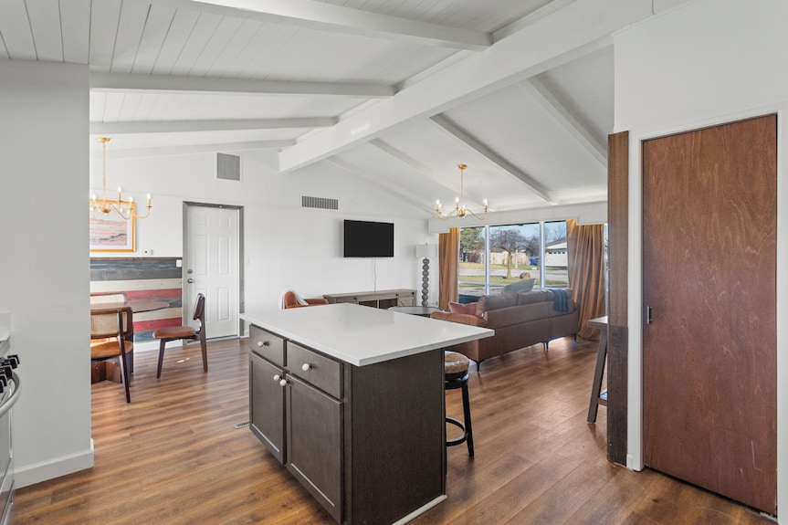 Charming 3-bedroom House South Kokomo - Kokomo, IN