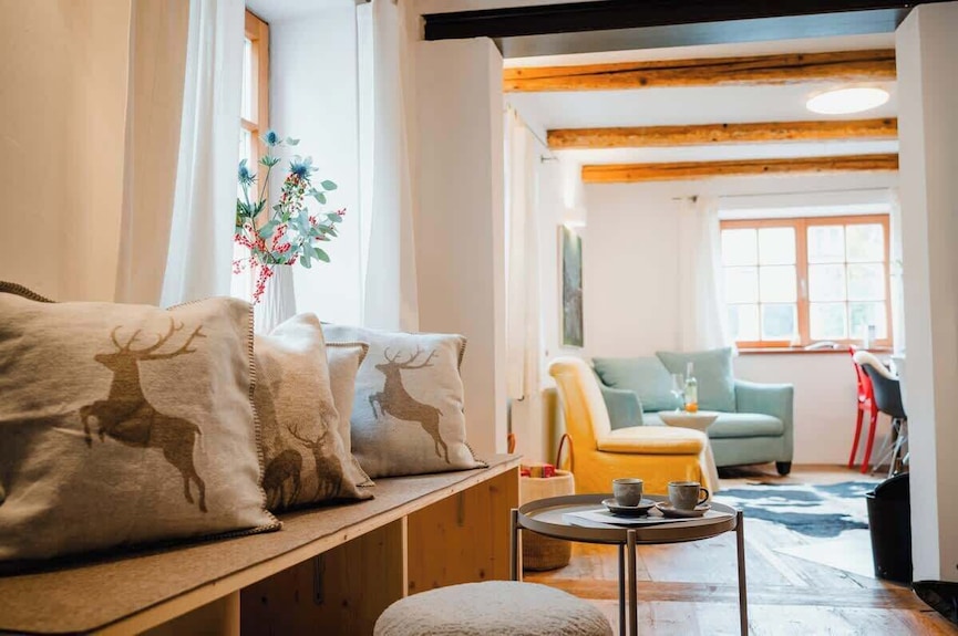 Historic Cottage In Old Town - For 6 Guests - Holzkirchen