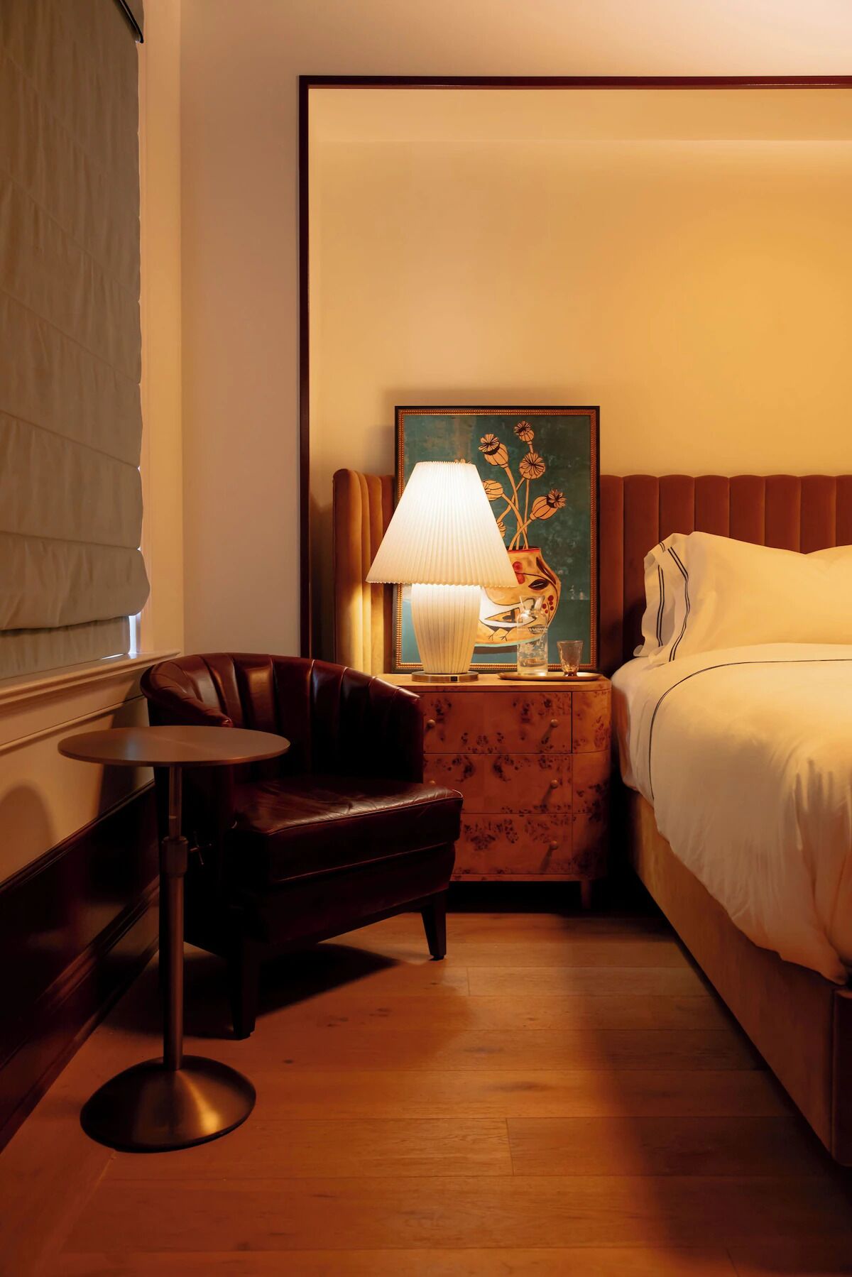 Downtown Escape, Queen Room At Fidelity Hotel, Next To Quicken Loans Arena - Parma, OH