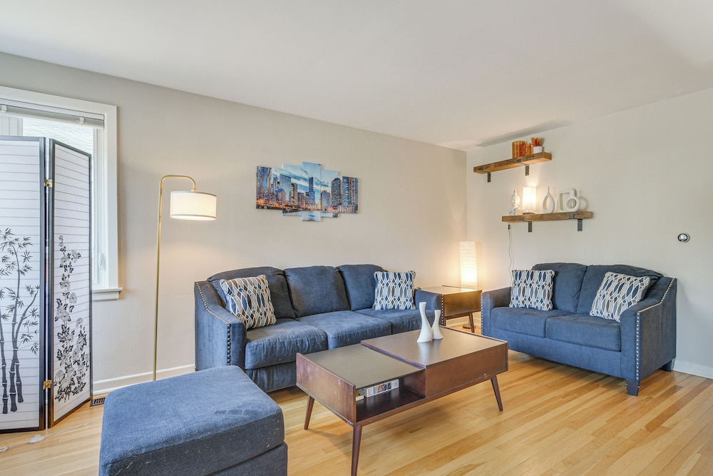 Home W/ Fenced Yard: 13 Mi To Downtown Chicago! - Northwestern University, Evanston