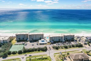 Apartamento em Condomínio Fechado, 2 quartos | Exterior