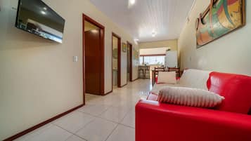 Apartamento | Área de estar | TV