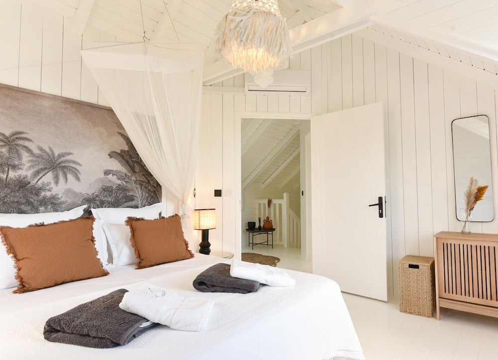 Villa Calypso a charming retreat with a saltwater pool and sea views ...