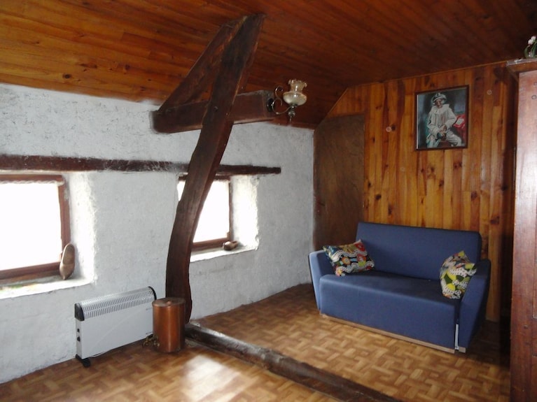 Maison Dans Petit Village De Montagne Au Bord De La Riviere - Ariège