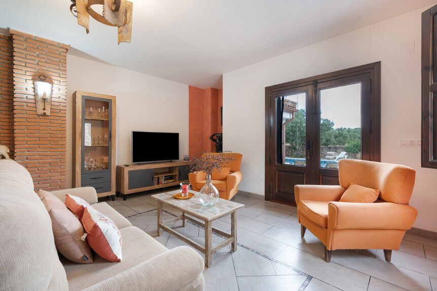 Casa De Vacaciones 'Rica' Con Vistas A La Montaña, Wi-fi Y Aire Acondicionado - Alhama de Granada