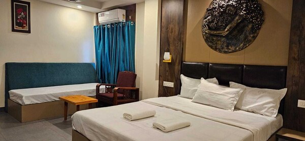 Seven Seas Dream Castle Port Blair - Port Blair