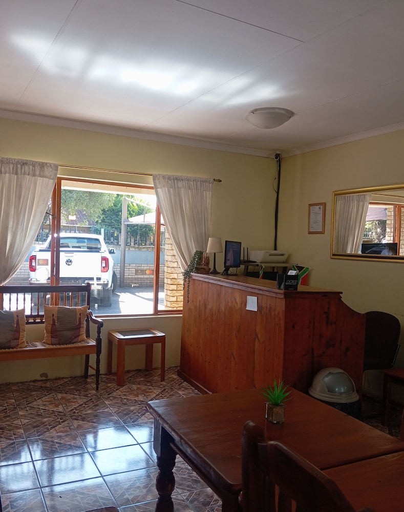 Lens - Benoni