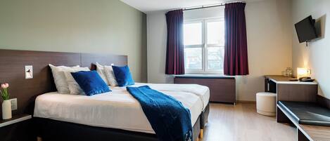 Twin Room | Sala de estar | Smart TV de 30 cm com canais digitais