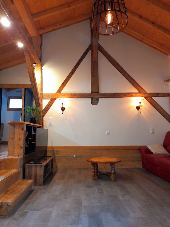 Half-chalet In The Mountains - Évian-les-Bains