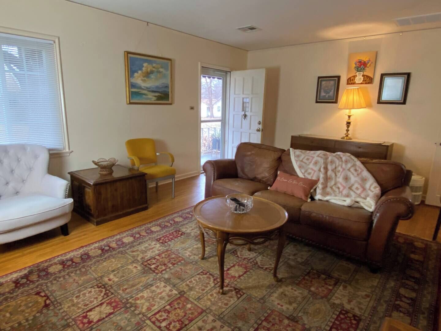 918 Flower House-central, Clean & Quiet Tulsa Home - Tulsa, OK