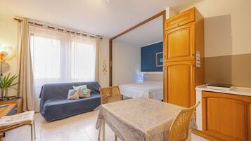 Apartamento Básico em Condomínio Fechado | 1 quarto, lençóis de algodão egípcio, roupa de alta qualidade