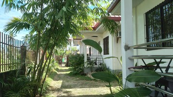 Estúdio Básico, varanda, vista para o pátio (Villa3) | Vista para o pátio