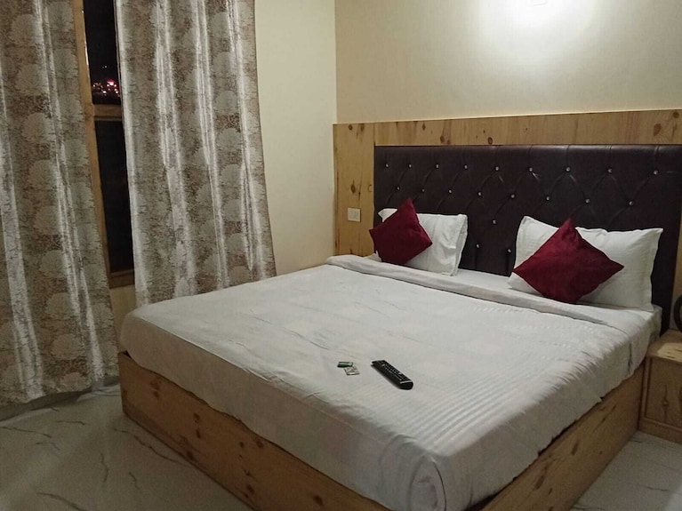 Skyway Homestay Burwa - Himachal Pradesh