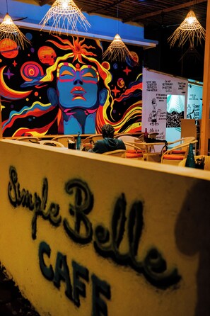 Pequeno-almoço preparado no momento diário mediante uma taxa